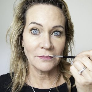 How To Stop Lipstick Bleeding Into Wrinkles – Midlife Rambler