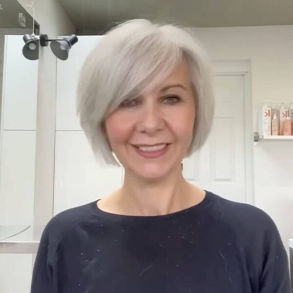 55+ Flattering Haircuts And Hairstyles For Women Over 40 – Midlife Rambler