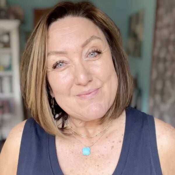 55+ Flattering Haircuts And Hairstyles For Women Over 40 – Midlife Rambler